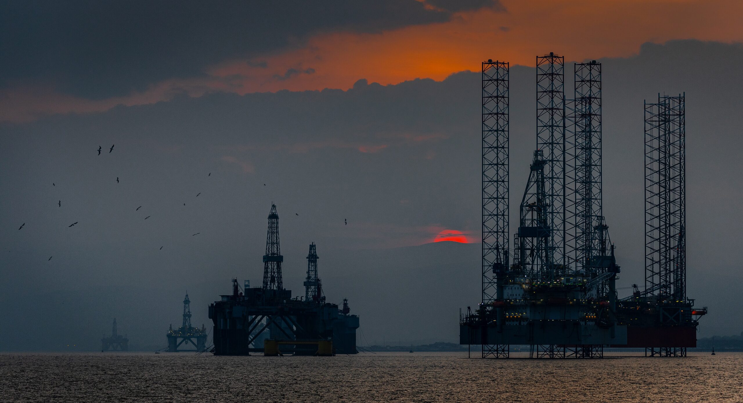 How Does the Natural Resource Sector Create Non-Oil Export Growth ...